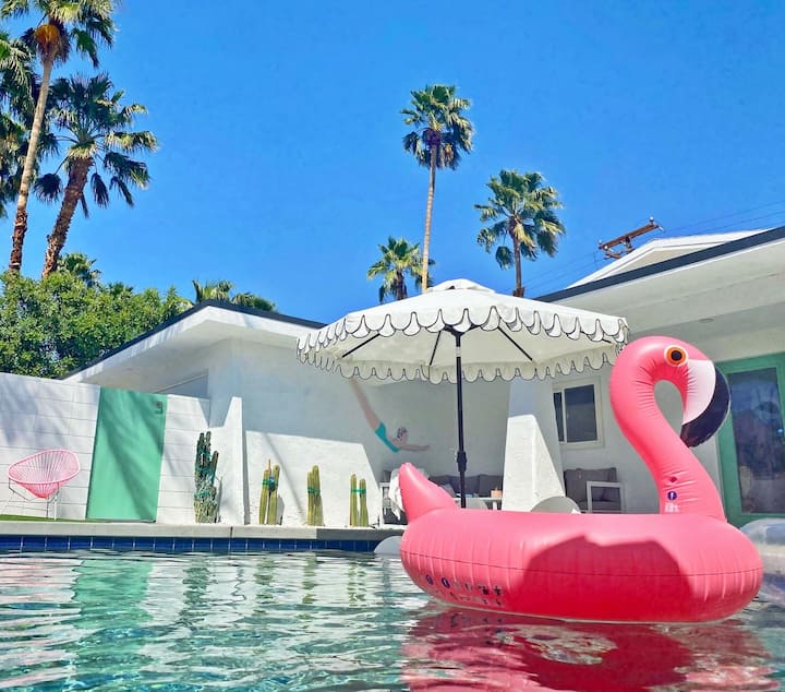 Glam 70s Movie Colony Home With Stellar Views - Palm Springs, CA