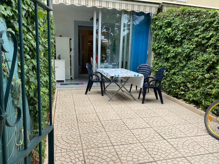 Studio Terrasse Sanary/mer Au Calme - Sanary-sur-Mer