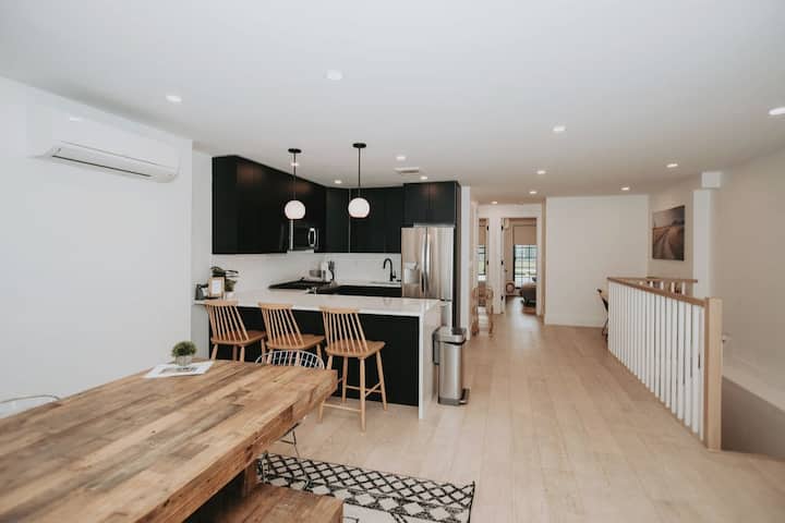 Spacious New Brooklyn Duplex 30 Min To Manhattan! - New York