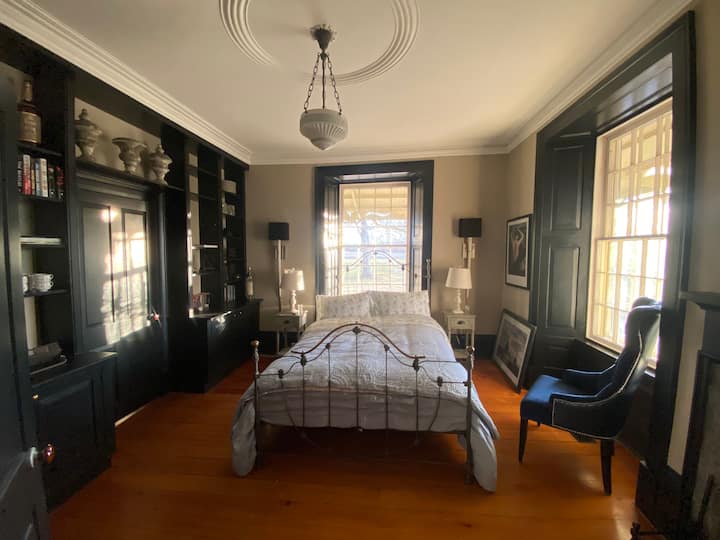 Naismith Manor - Home Of Basketball's Inventor - Ottawa