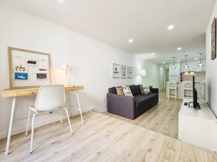 Spacious And Comfortable Apartment In Estrela - Lisbon