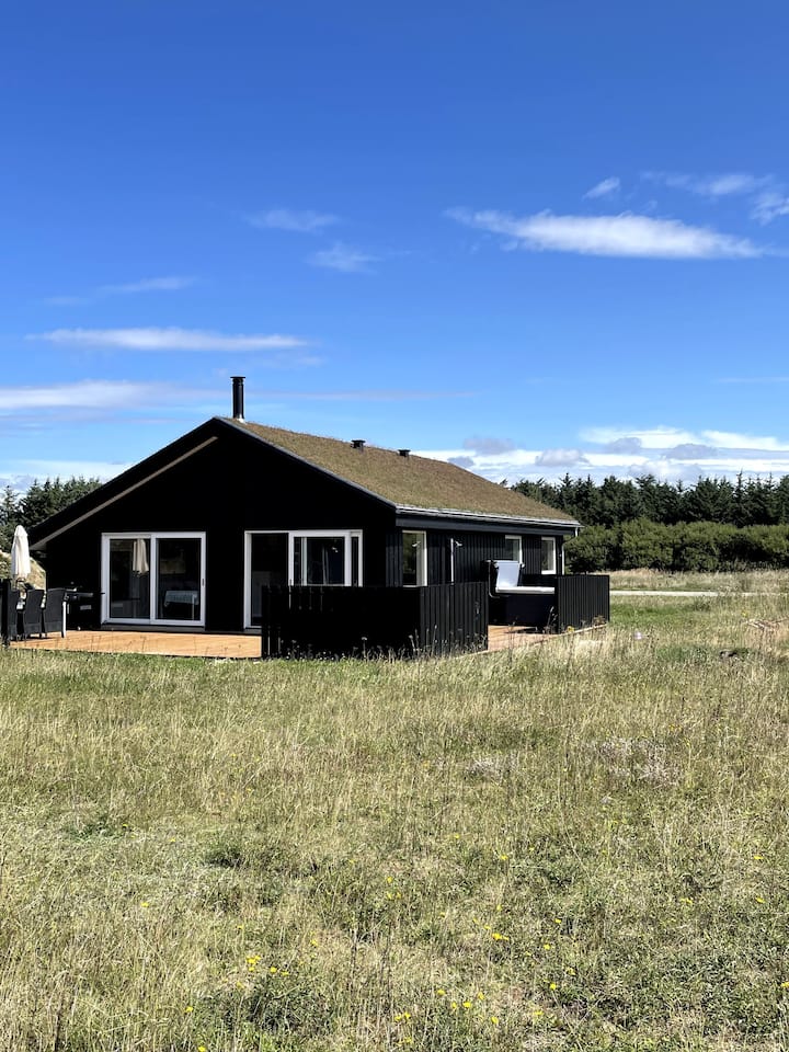 Skønt Nyt Sommerhus Med Spa - Dinamarca