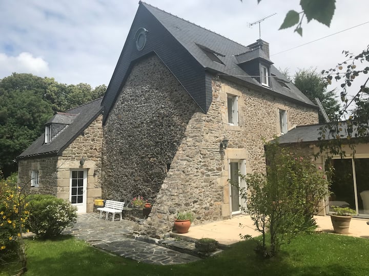 Maisons De Campagne
Au Calme - Ploubalay