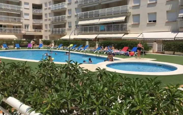 Three Bedroom Apartment, Overlooking The Beach. - Alcossebre