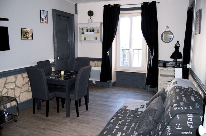 Bel Appartement En Résidence Au Cœur De La Ville. - Lac de Guéry