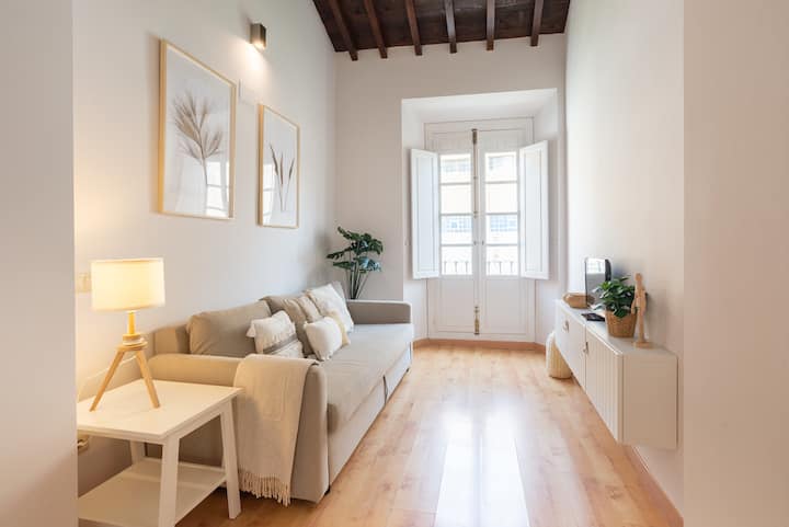 Brigth, Cozy, Relaxing & Balcony Historic Centre - Málaga, España