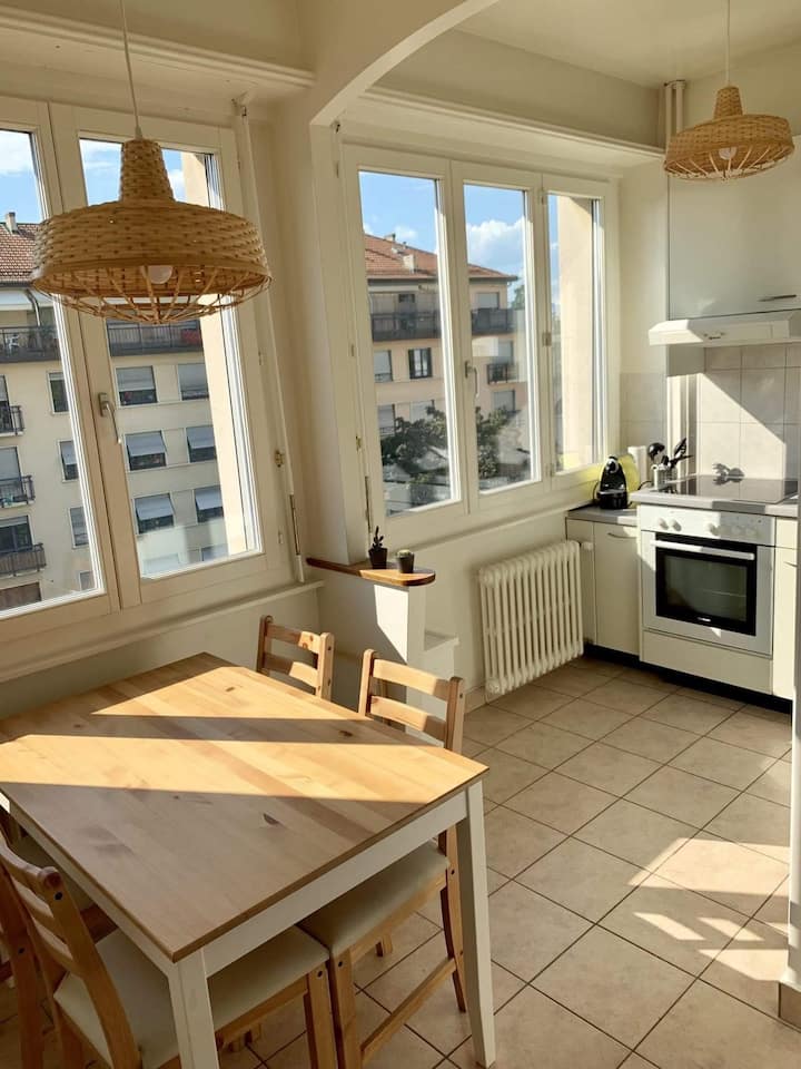 Super Central Servette Appartment Best Location - Ferney-Voltaire