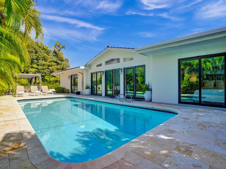 Rent Luxe 5 Star 5 Bed+heated Pool Stunning! - Fort Lauderdale