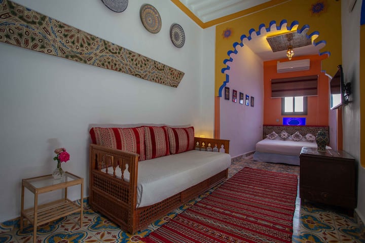 Entier Riad  Pour Nombreux Membre Famille/amis - Chefchaouen