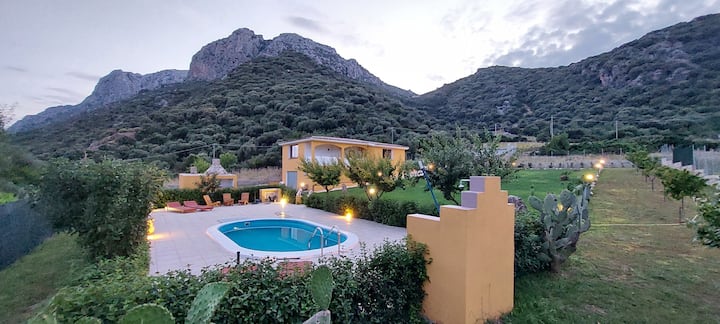 Indipendente Con Piscina Uso Esclusivo - Posada