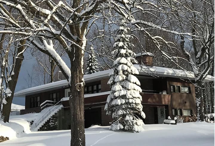 Maison De Geneviève - Mirabel