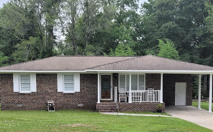 Down Time -3 Br 2 Ba Brick Cottage Near Beaches - Bolivia