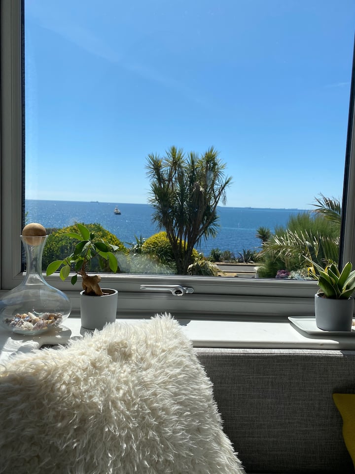 Stunning Sea View Apartment - St Mawes