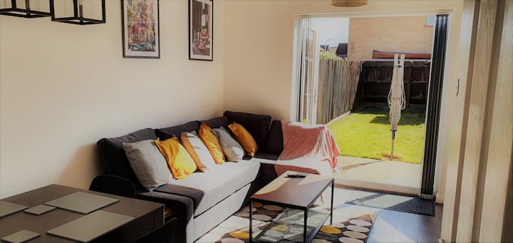 A Cosy And Relaxing Home - ラフバラー