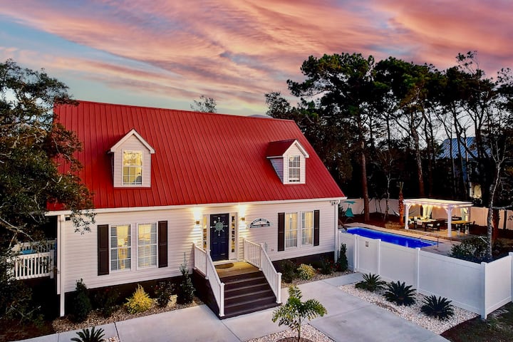 Private Heated Pool, Steps To Beach, Pets Ok - Caswell Beach, NC