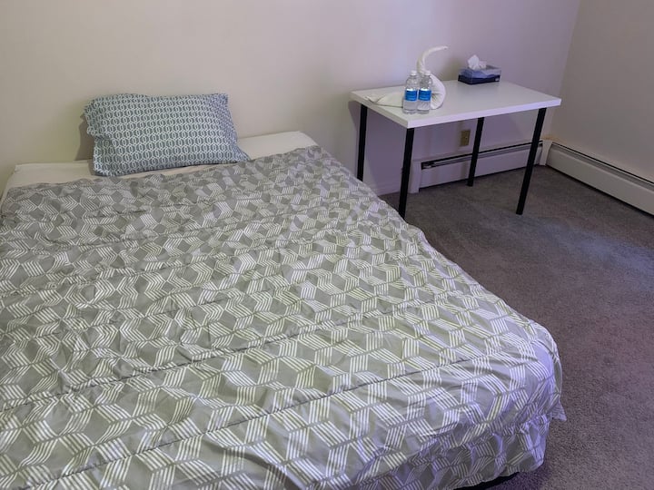 Entire One Bedroom Apartment - Fort McMurray