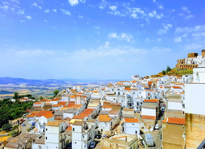 Autentica Casa Lammia Nel Dirupo A Pisticci, - Базиликата