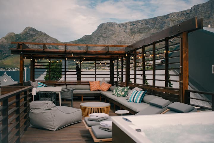 Victorian Row House With Roof Deck And Jacuzzi - Cape Town