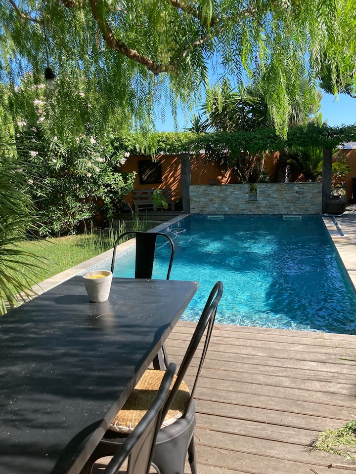 Grande Maison Familiale De Charme Avec Piscine - Marseille