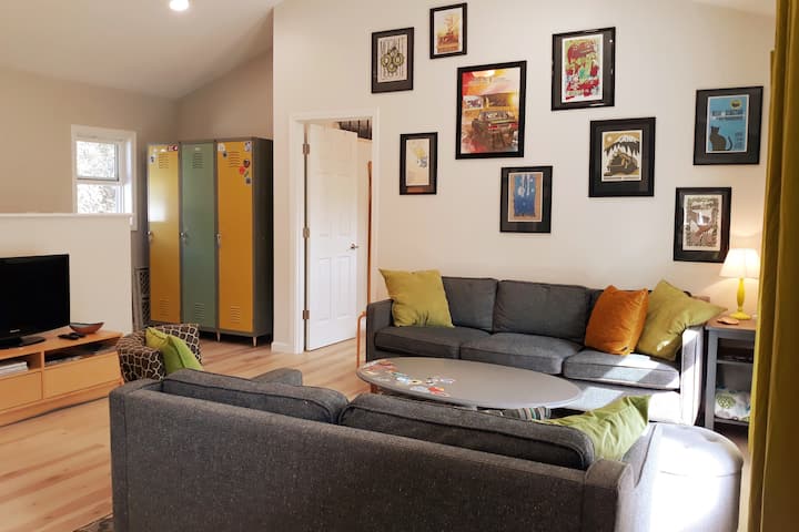 Bright & Comfy Stillwater Loft Apartment - Stillwater, MN