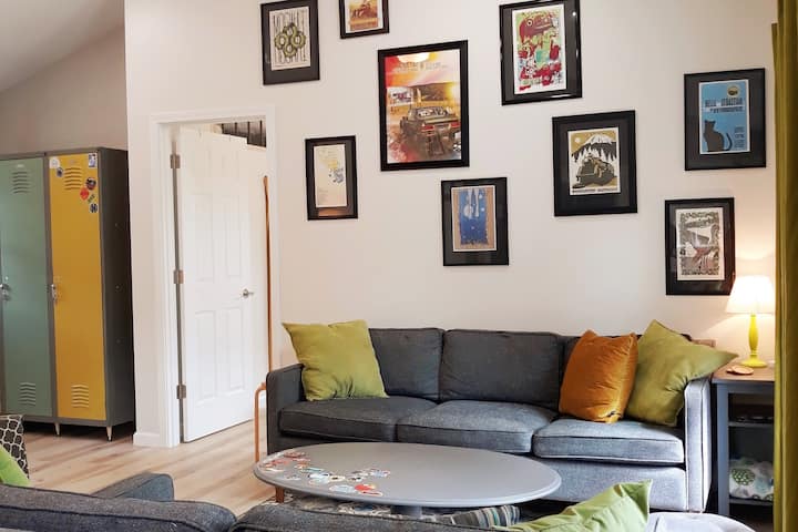 Bright & Comfy Stillwater Loft Apartment - Baytown Township