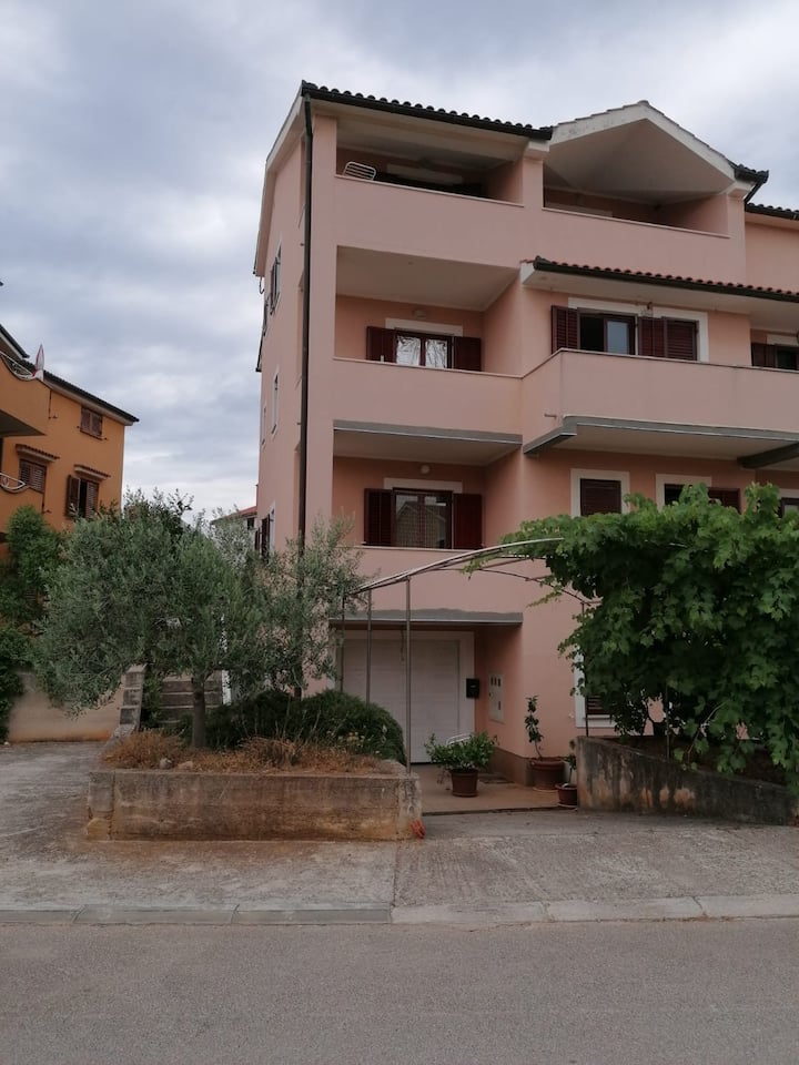 A4 - Lovely Apartment With Two Balconies - Cres, Croatia