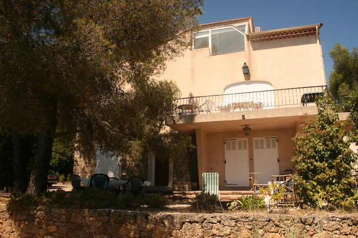 Boulouris - Rez De Jardin Villa à 300 M De La Mer - Saint-Raphaël