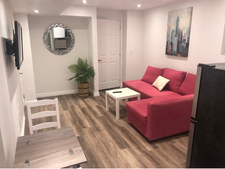 New Modern Luxury Bright In Vaughn - Vaughan