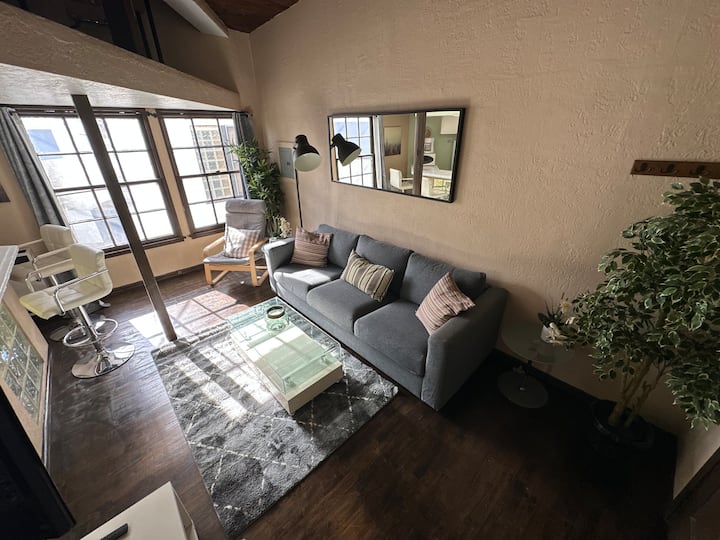 Great Loft Great Price Great Area - Park La Brea Apartments - Los Angeles