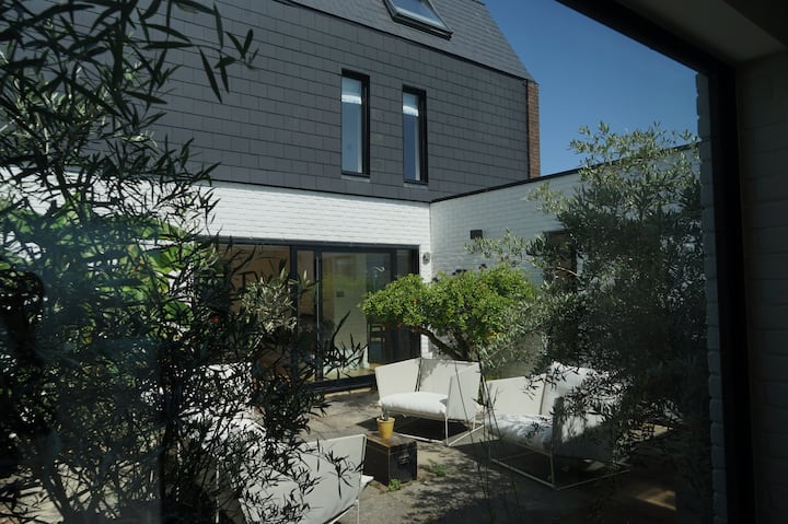70s Seaside House, Next To The Beach - Faversham