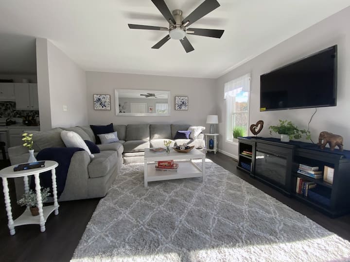 Stylish Cozy Home In Saugerties, Ny Gorgeous View! - Saugerties, NY