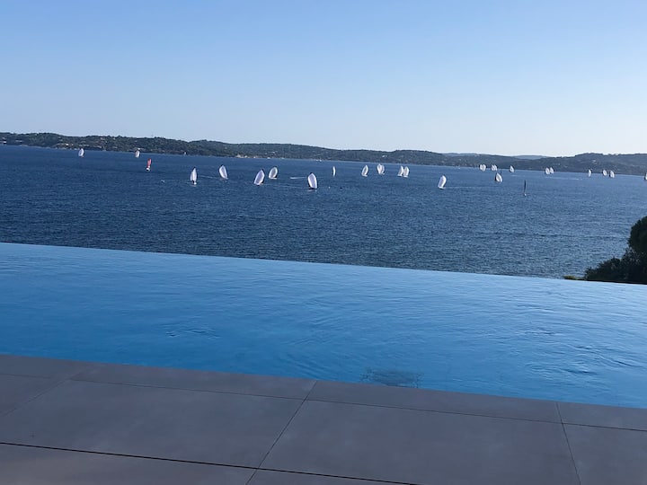 Villa Avec Vue Mer Panoramique 
Sur Saint-tropez - Sainte-Maxime