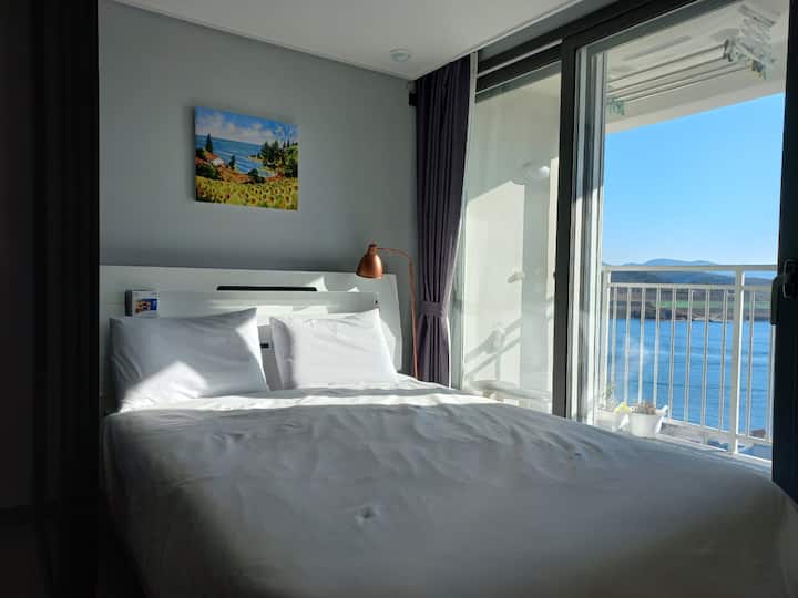 [2021신축] 유탑1016 #여수밤바다 #힐링감성 #로열 조망권 #레지던스 - Yeosu-si