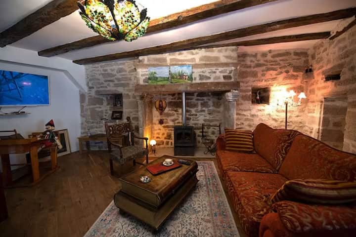 Chambre Jermaine Au Chambre D'hôtes Pat à Touille. - Treignac