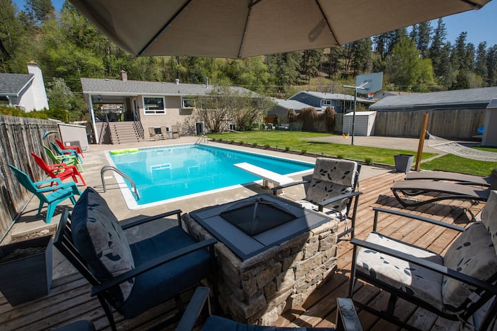 Hollywood Holiday House, Family And Pet Friendly - Kelowna