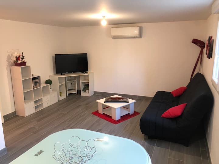 Appartement En Rdc De Villa - Brignoles