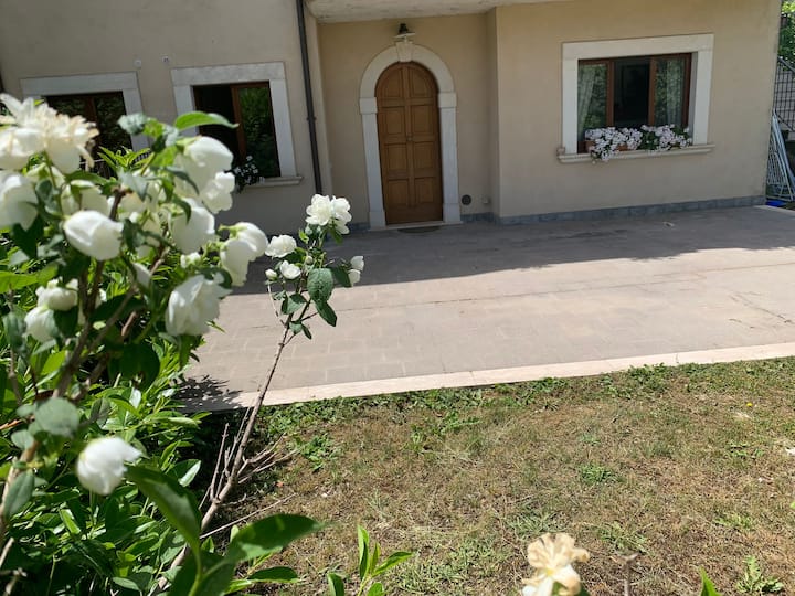 Pescasseroli Appartamento Con Giardino Privato - Pescasseroli