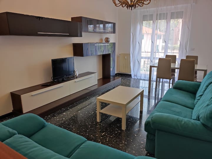 Cozy Next To The Beach - Chiavari