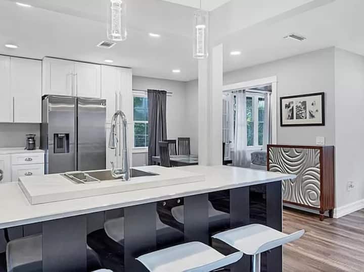 No Damage. Full Power! Payne Park! - Sarasota, FL