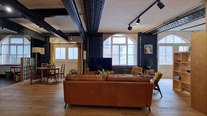 The Manhattan Apartment, Hastings - Hastings