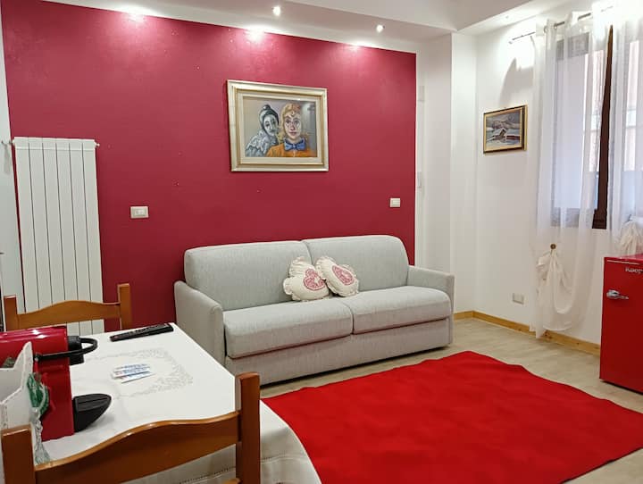 Camera Matrimoniale, Salotto E Bagno Indipendente - Torgnon