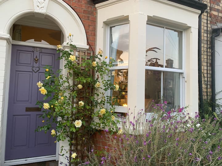 Cute And Cosy 'Town Cottage' Close To River Thames - Henley-on-Thames