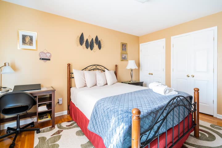 Bedroom #3 -Beautifully And Comfortable - Newark, NJ