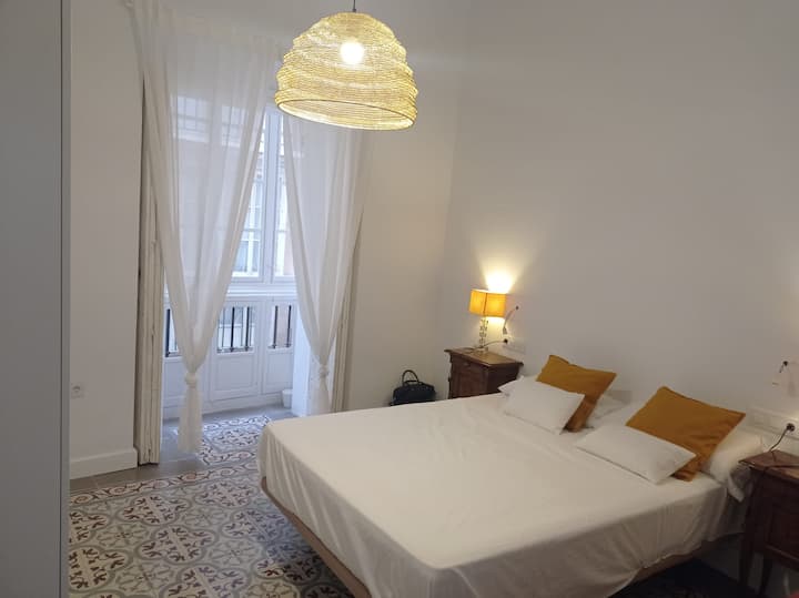 Appartement Majestueux Au Coeur De Cadix - Cádiz