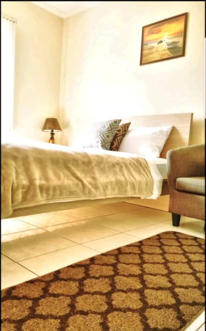 2 Bdr Elegance @ Winchester Estate New Kingston - 京士頓