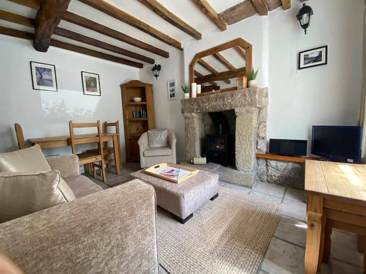 Cosy 2 Bed Cottage With Garden (1 Pet) - Wirksworth