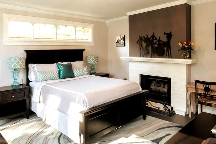 Private Suite Of Historic Midtown Home! - Memphis, TN