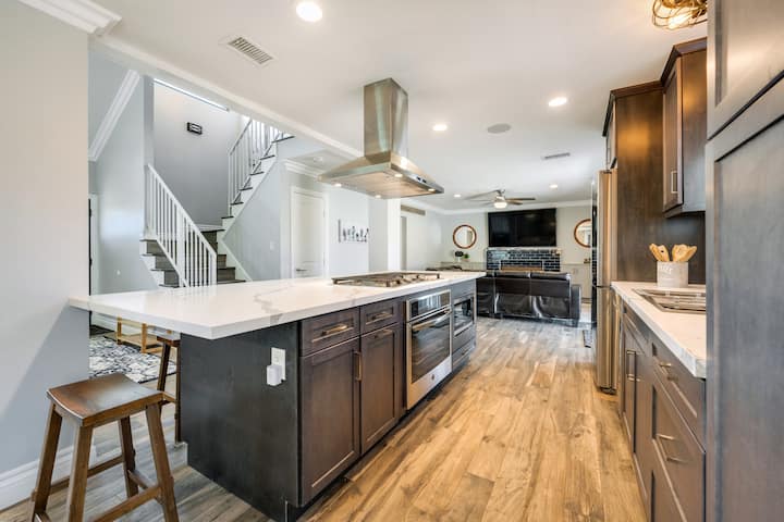 King Bed, Renovated. Heated Swimspa.sleeps Upto 16 - Riverside, CA