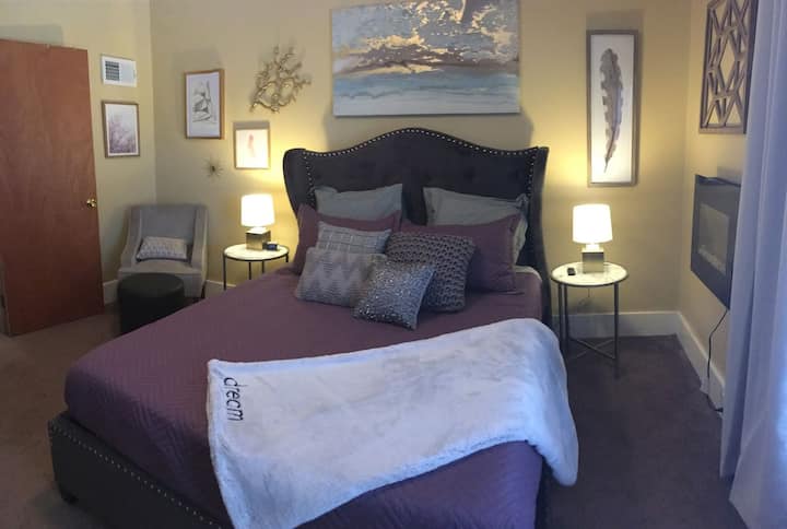 Wonderful 1 Bedroom Extended Stay With Fireplace - Marshfield, WI