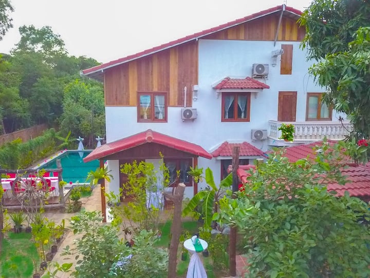 Private 3 Bedroom House Near Angkor Park - Cambodia